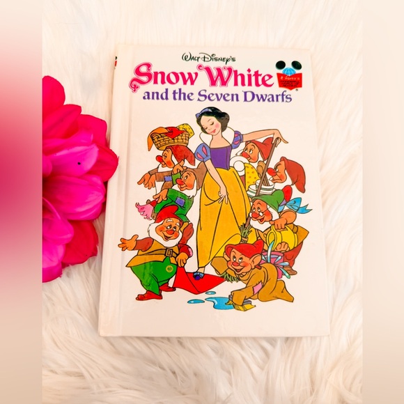 Disney | Toys | 425 Disney The Wonderful World Of Reading Snow White ...